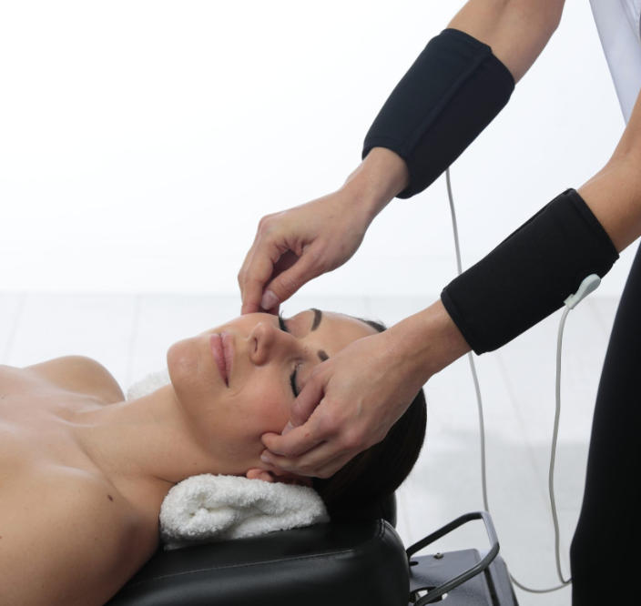 VOSSMAN. Radiofrecuencia facial y coporal – BodyBrite